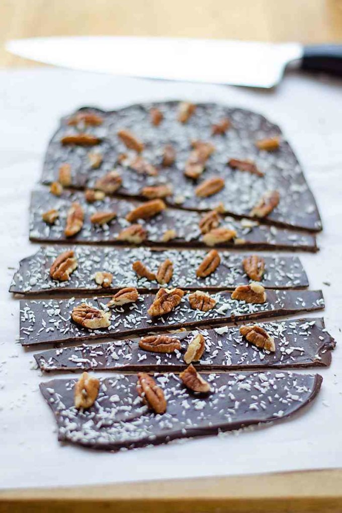 Easy Chocolate Bark Recipe (Paleo, Vegan, Keto) - Cook Eat Well